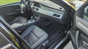 Melns BMW 530 2009 Elektrėnai, ar dzinēja tilpumu 2.99 L un nobraukumu 277 tūkst. km par 5350 €, foto 20 vietnē AUTOMOTO.COM.LV