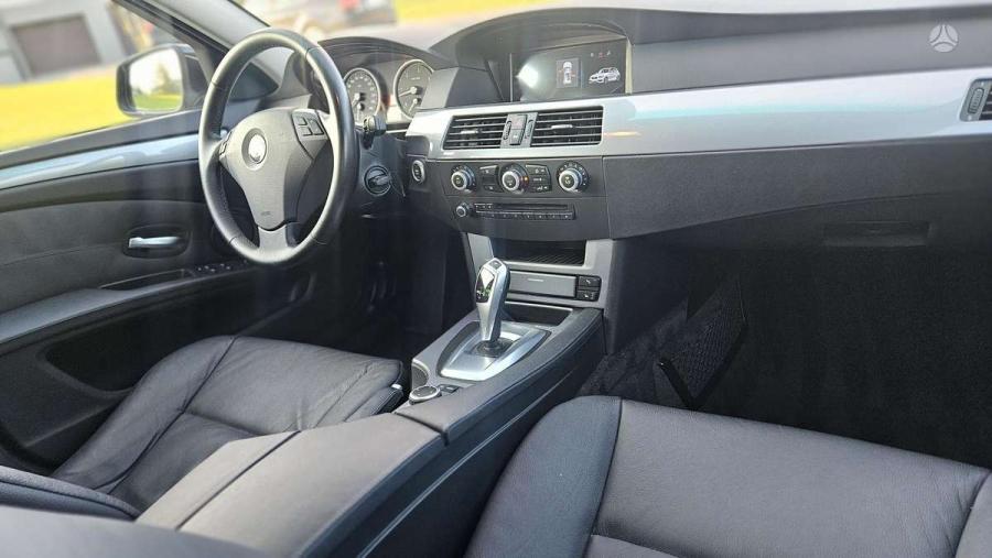 Melns BMW 530 2009 Elektrėnai, ar dzinēja tilpumu 2.99 L un nobraukumu 277 tūkst. km par 5350 €, foto 21 vietnē AUTOMOTO.COM.LV