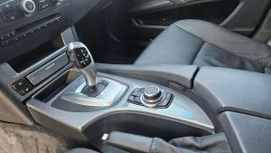 Melns BMW 530 2009 Elektrėnai, ar dzinēja tilpumu 2.99 L un nobraukumu 277 tūkst. km par 5350 €, foto 29 vietnē AUTOMOTO.COM.LV