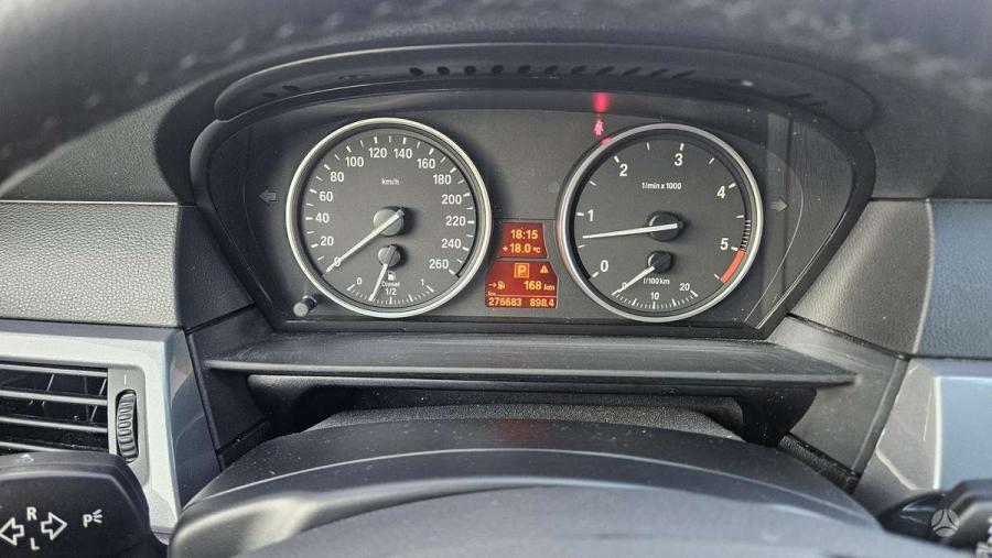 Melns BMW 530 2009 Elektrėnai, ar dzinēja tilpumu 2.99 L un nobraukumu 277 tūkst. km par 5350 €, foto 30 vietnē AUTOMOTO.COM.LV
