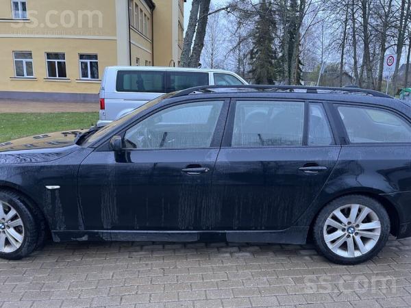 Melns BMW 530 2009 Limbaži, ar dzinēja tilpumu 3.00 L un nobraukumu 415 tūkst. km par 5800 €, foto 4 vietnē AUTOMOTO.COM.LV