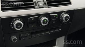 Black BMW 530 2009 in Riga, with an engine capacity of 3.00 L and mileage of 347 thousand km for 5450 €, photo 13 on AUTOMOTO.COM.LV