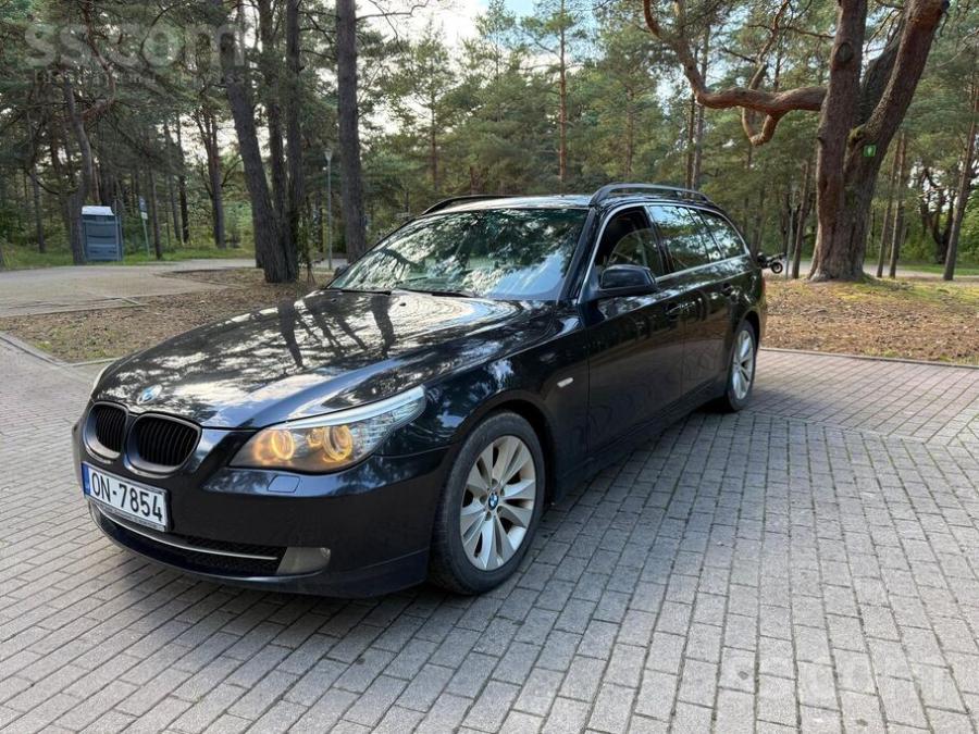 Melns BMW 530 2009 Limbaži, ar dzinēja tilpumu 3.00 L un nobraukumu 349 tūkst. km par 3350 €, foto 3 vietnē AUTOMOTO.COM.LV