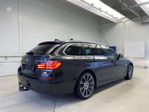Melns BMW 530 2010 Radviliškis, ar dzinēja tilpumu 2.99 L un nobraukumu 0 tūkst. km par 7250 €, foto 3 vietnē AUTOMOTO.COM.LV