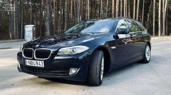 Black BMW 530 2010 in Kaunas, with an engine capacity of 3.00 L and mileage of 365 thousand km for 6500 €, photo 1 on AUTOMOTO.COM.LV