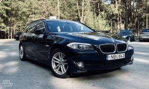 Melns BMW 530 2010 Kauņa, ar dzinēja tilpumu 3.00 L un nobraukumu 365 tūkst. km par 6500 €, foto 2 vietnē AUTOMOTO.COM.LV