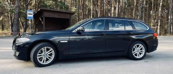 Black BMW 530 2010 in Kaunas, with an engine capacity of 3.00 L and mileage of 365 thousand km for 6500 €, photo 6 on AUTOMOTO.COM.LV