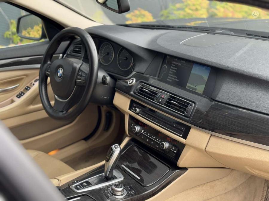Melns BMW 530 2010 Viļņa, ar dzinēja tilpumu 2.99 L un nobraukumu 344 tūkst. km par 7900 €, foto 11 vietnē AUTOMOTO.COM.LV