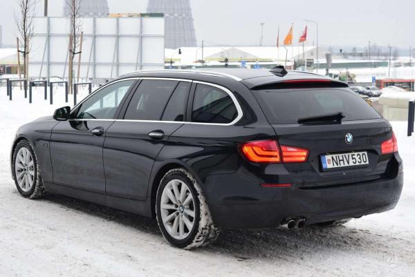 Black BMW 530 2010 in Vilnius, with an engine capacity of 2.99 L and mileage of 324 thousand km for 8950 €, photo 7 on AUTOMOTO.COM.LV