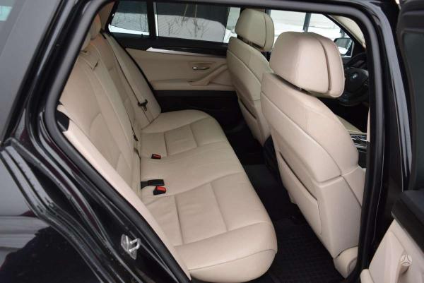 Black BMW 530 2010 in Vilnius, with an engine capacity of 2.99 L and mileage of 324 thousand km for 8950 €, photo 10 on AUTOMOTO.COM.LV