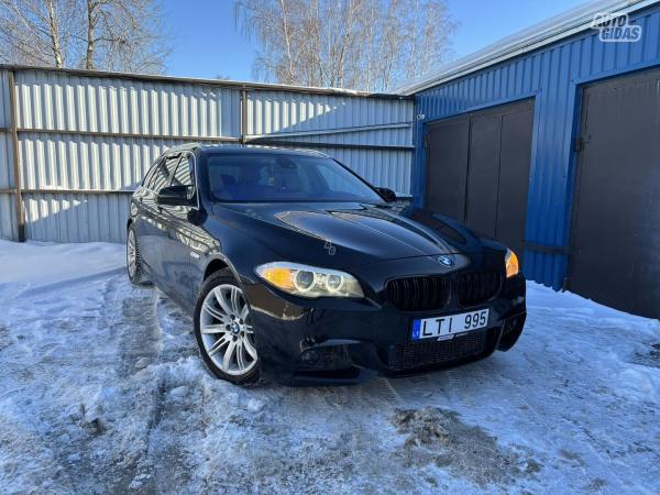 Black BMW 530 2010 in Kaunas, with an engine capacity of 3.00 L and mileage of 410 thousand km for 7950 €, photo 1 on AUTOMOTO.COM.LV