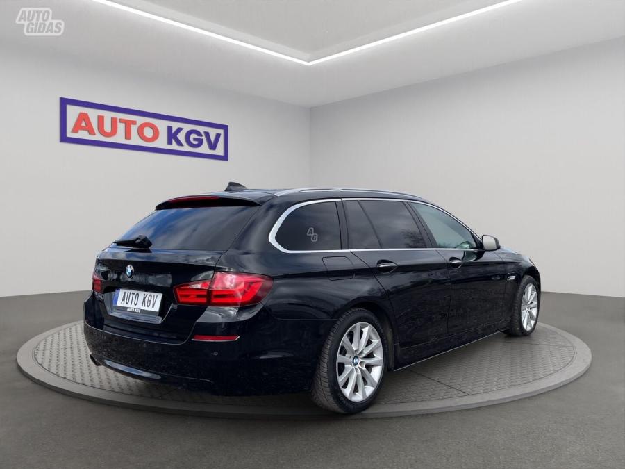 Melns BMW 530 2010 Viļņa, ar dzinēja tilpumu 3.00 L un nobraukumu 218 tūkst. km par 8999 €, foto 5 vietnē AUTOMOTO.COM.LV