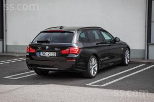 Black BMW 530 2010 in Riga, with an engine capacity of 3.00 L and mileage of 0 thousand km for 8995 €, photo 5 on AUTOMOTO.COM.LV