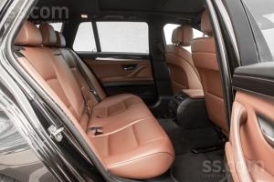 Black BMW 530 2010 in Riga, with an engine capacity of 3.00 L and mileage of 0 thousand km for 8995 €, photo 13 on AUTOMOTO.COM.LV