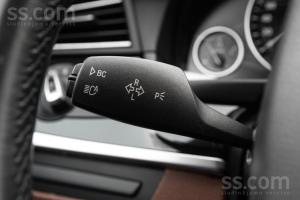 Black BMW 530 2010 in Riga, with an engine capacity of 3.00 L and mileage of 0 thousand km for 8995 €, photo 17 on AUTOMOTO.COM.LV