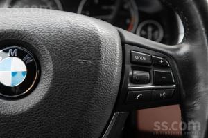Black BMW 530 2010 in Riga, with an engine capacity of 3.00 L and mileage of 0 thousand km for 8995 €, photo 21 on AUTOMOTO.COM.LV
