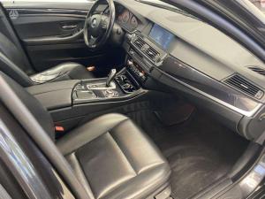Black BMW 530 2010 in Radviliskis, with an engine capacity of 2.99 L and mileage of 359 thousand km for 6350 €, photo 9 on AUTOMOTO.COM.LV