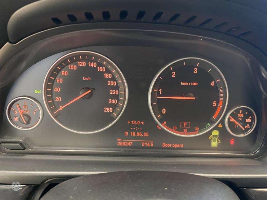Black BMW 530 2010 in Radviliskis, with an engine capacity of 2.99 L and mileage of 359 thousand km for 6350 €, photo 13 on AUTOMOTO.COM.LV