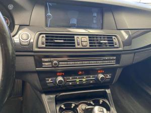 Black BMW 530 2010 in Radviliskis, with an engine capacity of 2.99 L and mileage of 359 thousand km for 6350 €, photo 18 on AUTOMOTO.COM.LV