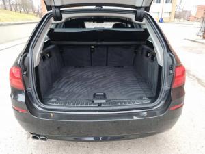 Melns BMW 530 2010 Jēkabpils, ar dzinēja tilpumu 3.00 L un nobraukumu 271 tūkst. km par 10100 €, foto 18 vietnē AUTOMOTO.COM.LV