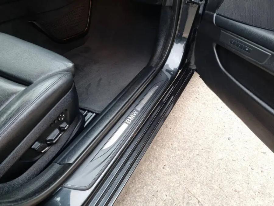 Melns BMW 530 2010 Jēkabpils, ar dzinēja tilpumu 3.00 L un nobraukumu 271 tūkst. km par 10100 €, foto 26 vietnē AUTOMOTO.COM.LV