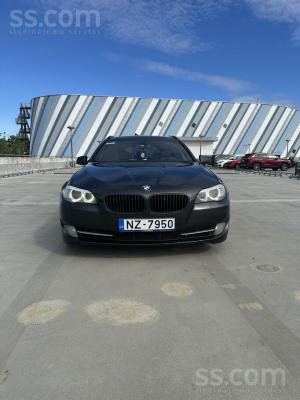 Melns BMW 530 2010 Rīga, ar dzinēja tilpumu 3.00 L un nobraukumu 251 tūkst. km par 7300 €, foto 3 vietnē AUTOMOTO.COM.LV