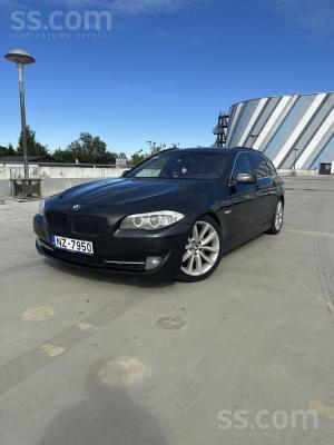 Melns BMW 530 2010 Rīga, ar dzinēja tilpumu 3.00 L un nobraukumu 251 tūkst. km par 7300 €, foto 10 vietnē AUTOMOTO.COM.LV