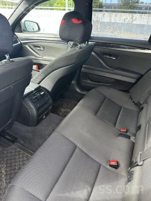 Melns BMW 530 2010 Rīga, ar dzinēja tilpumu 3.00 L un nobraukumu 251 tūkst. km par 7300 €, foto 13 vietnē AUTOMOTO.COM.LV