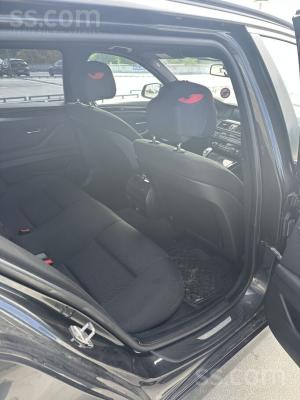 Melns BMW 530 2010 Rīga, ar dzinēja tilpumu 3.00 L un nobraukumu 251 tūkst. km par 7300 €, foto 15 vietnē AUTOMOTO.COM.LV