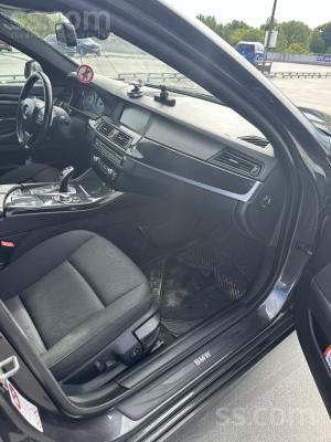 Melns BMW 530 2010 Rīga, ar dzinēja tilpumu 3.00 L un nobraukumu 251 tūkst. km par 7300 €, foto 17 vietnē AUTOMOTO.COM.LV