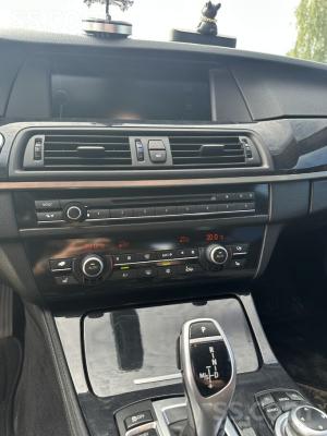 Melns BMW 530 2010 Rīga, ar dzinēja tilpumu 3.00 L un nobraukumu 251 tūkst. km par 7300 €, foto 20 vietnē AUTOMOTO.COM.LV