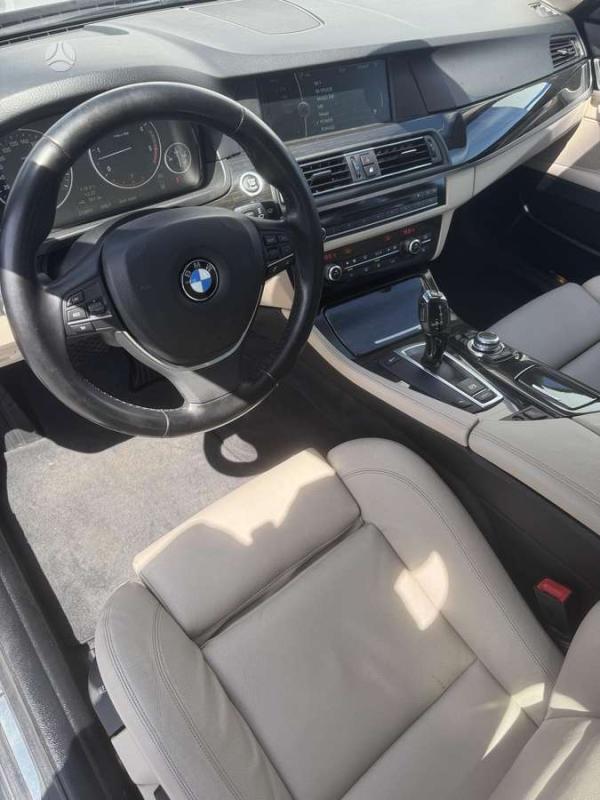Melns BMW 530 2010 Kauņa, ar dzinēja tilpumu 2.99 L un nobraukumu 314 tūkst. km par 8250 €, foto 8 vietnē AUTOMOTO.COM.LV