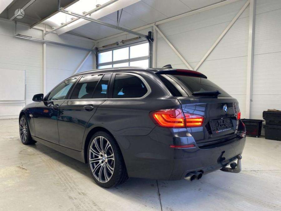 Black BMW 530 2010 in Radviliskis, with an engine capacity of 2.99 L and mileage of 359 thousand km for 6350 €, photo 5 on AUTOMOTO.COM.LV