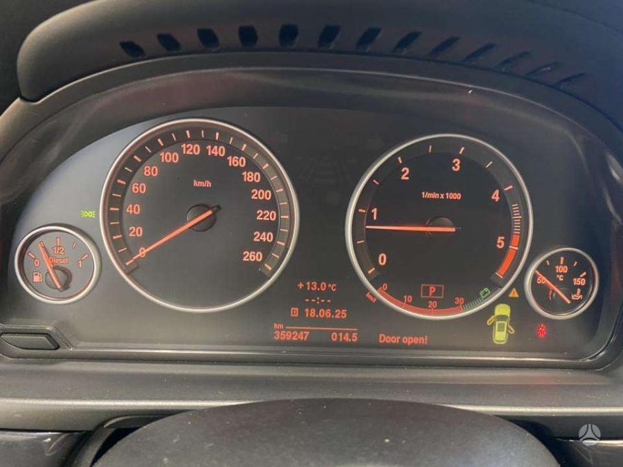 Black BMW 530 2010 in Radviliskis, with an engine capacity of 2.99 L and mileage of 359 thousand km for 6350 €, photo 13 on AUTOMOTO.COM.LV