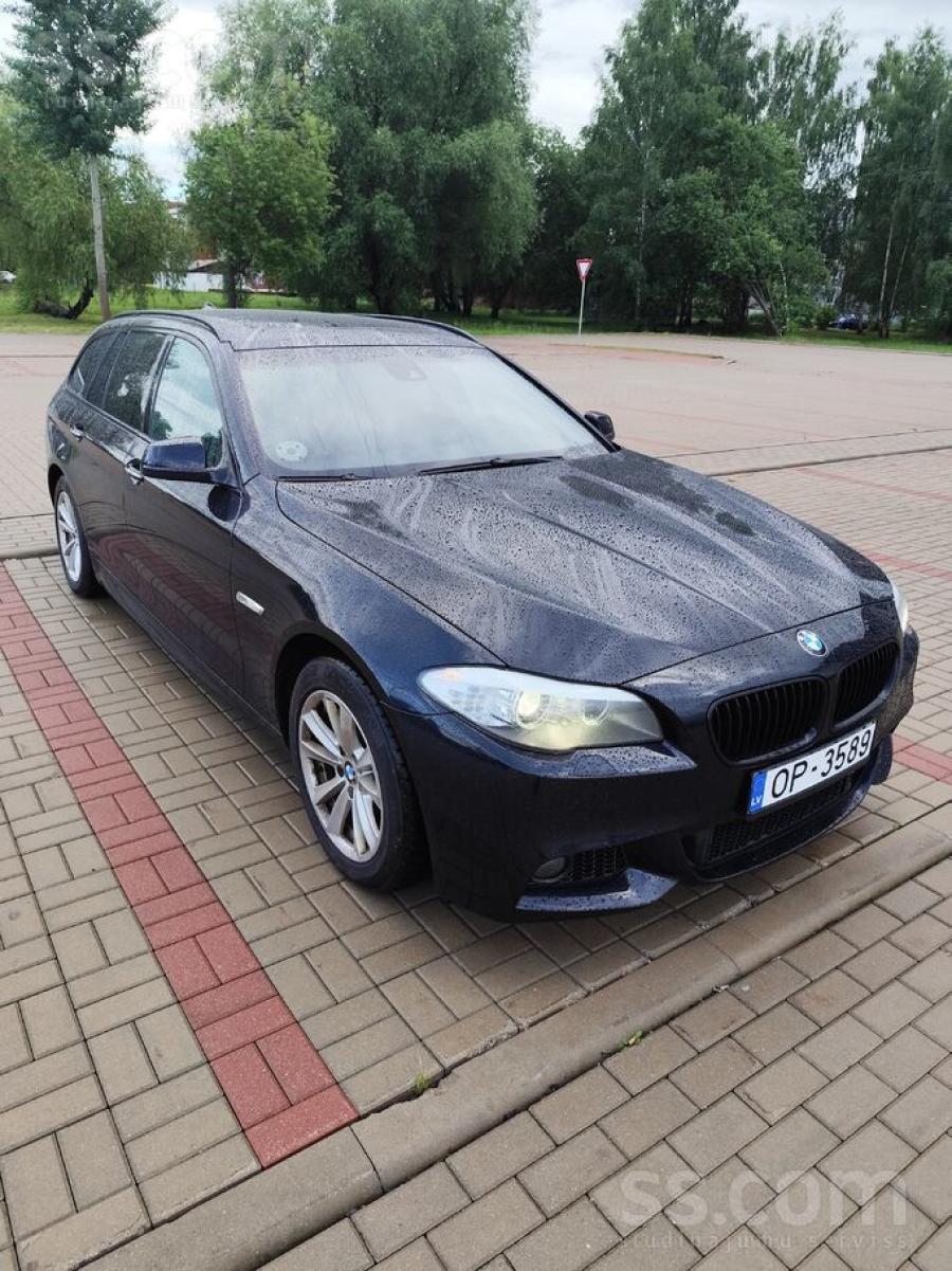 Melns BMW 530 2010 Jelgava, ar dzinēja tilpumu 3.00 L un nobraukumu 382 tūkst. km par 7900 €, foto 1 vietnē AUTOMOTO.COM.LV