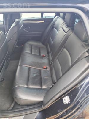 Melns BMW 530 2010 Jelgava, ar dzinēja tilpumu 3.00 L un nobraukumu 382 tūkst. km par 7900 €, foto 7 vietnē AUTOMOTO.COM.LV