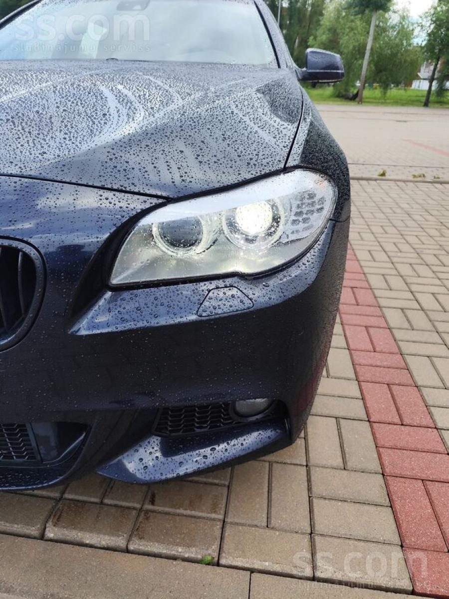Melns BMW 530 2010 Jelgava, ar dzinēja tilpumu 3.00 L un nobraukumu 382 tūkst. km par 7900 €, foto 12 vietnē AUTOMOTO.COM.LV
