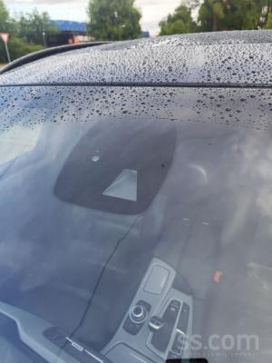 Melns BMW 530 2010 Jelgava, ar dzinēja tilpumu 3.00 L un nobraukumu 382 tūkst. km par 7900 €, foto 14 vietnē AUTOMOTO.COM.LV