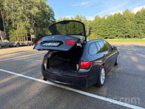 Black BMW 530 2010 in Riga, with an engine capacity of 3.00 L and mileage of 310 thousand km for 7250 €, photo 11 on AUTOMOTO.COM.LV