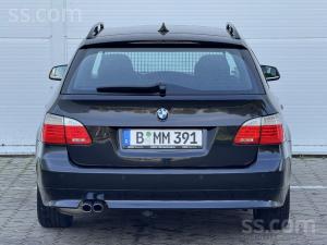 Black BMW 530 2010 in Riga, with an engine capacity of 3.00 L and mileage of 344 thousand km for 6480 €, photo 6 on AUTOMOTO.COM.LV