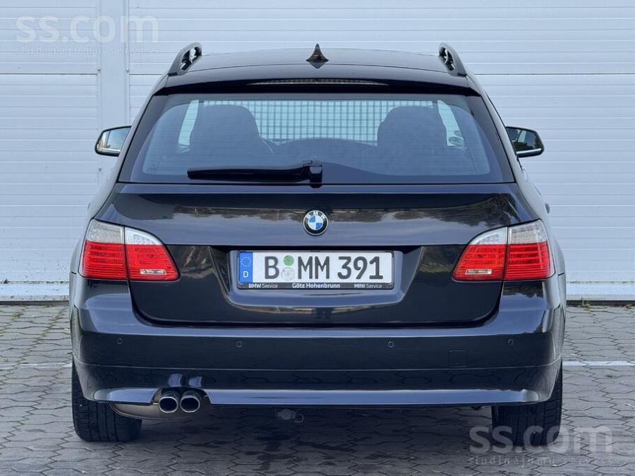 Black BMW 530 2010 in Riga, with an engine capacity of 3.00 L and mileage of 344 thousand km for 6480 €, photo 6 on AUTOMOTO.COM.LV