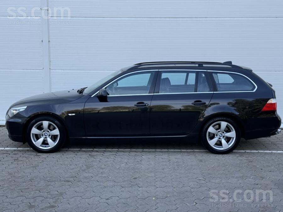 Black BMW 530 2010 in Riga, with an engine capacity of 3.00 L and mileage of 344 thousand km for 6480 €, photo 8 on AUTOMOTO.COM.LV