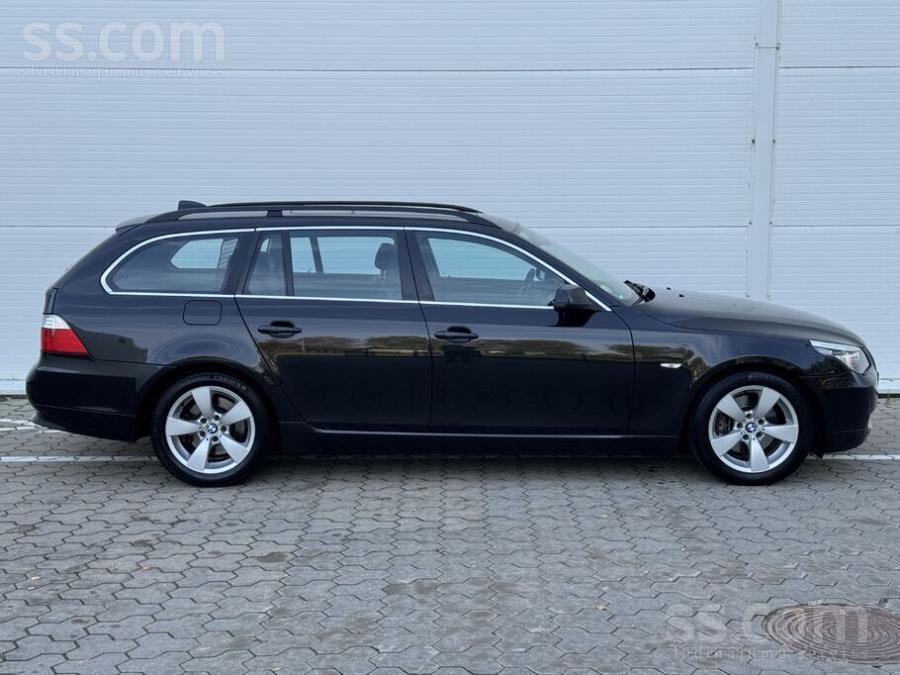 Black BMW 530 2010 in Riga, with an engine capacity of 3.00 L and mileage of 344 thousand km for 6480 €, photo 9 on AUTOMOTO.COM.LV