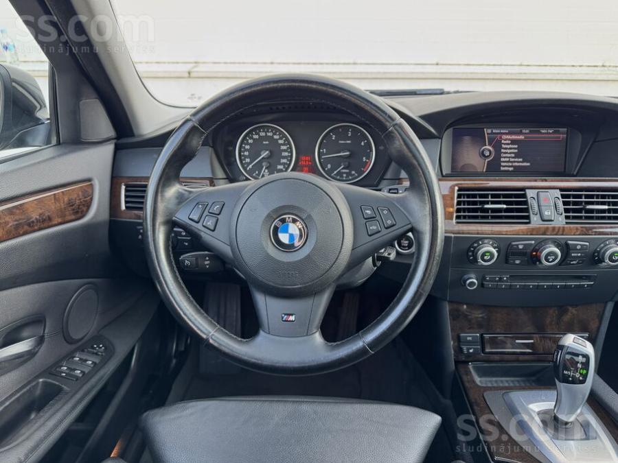 Black BMW 530 2010 in Riga, with an engine capacity of 3.00 L and mileage of 344 thousand km for 6480 €, photo 17 on AUTOMOTO.COM.LV