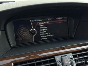 Black BMW 530 2010 in Riga, with an engine capacity of 3.00 L and mileage of 344 thousand km for 6480 €, photo 21 on AUTOMOTO.COM.LV