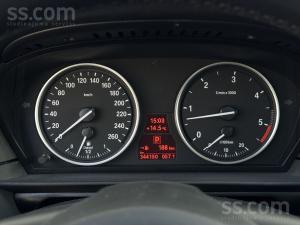Black BMW 530 2010 in Riga, with an engine capacity of 3.00 L and mileage of 344 thousand km for 6480 €, photo 35 on AUTOMOTO.COM.LV