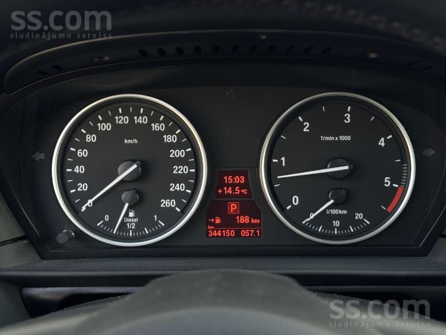 Black BMW 530 2010 in Riga, with an engine capacity of 3.00 L and mileage of 344 thousand km for 6480 €, photo 35 on AUTOMOTO.COM.LV