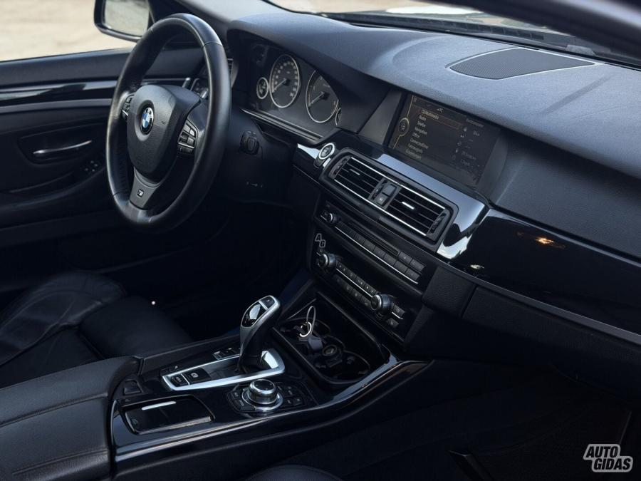 Melns BMW 530 2010 Rokiškis, ar dzinēja tilpumu 3.00 L un nobraukumu 183 tūkst. km par 7150 €, foto 23 vietnē AUTOMOTO.COM.LV