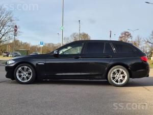 Black BMW 530 2011 in Riga, with an engine capacity of 3.00 L and mileage of 264 thousand km for 8500 €, photo 2 on AUTOMOTO.COM.LV