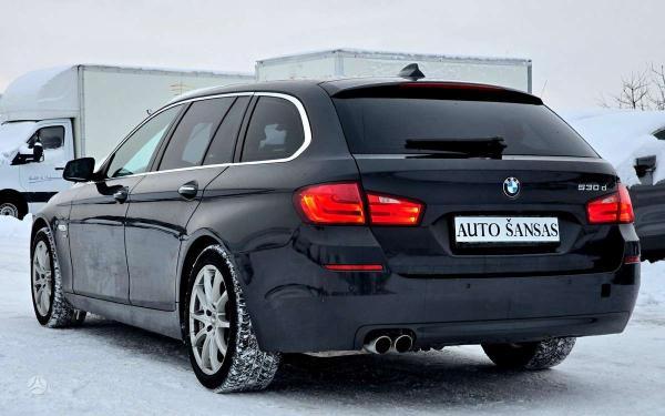 Black BMW 530 2011 in Taurage, with an engine capacity of 2.99 L and mileage of 276 thousand km for 7250 €, photo 7 on AUTOMOTO.COM.LV
